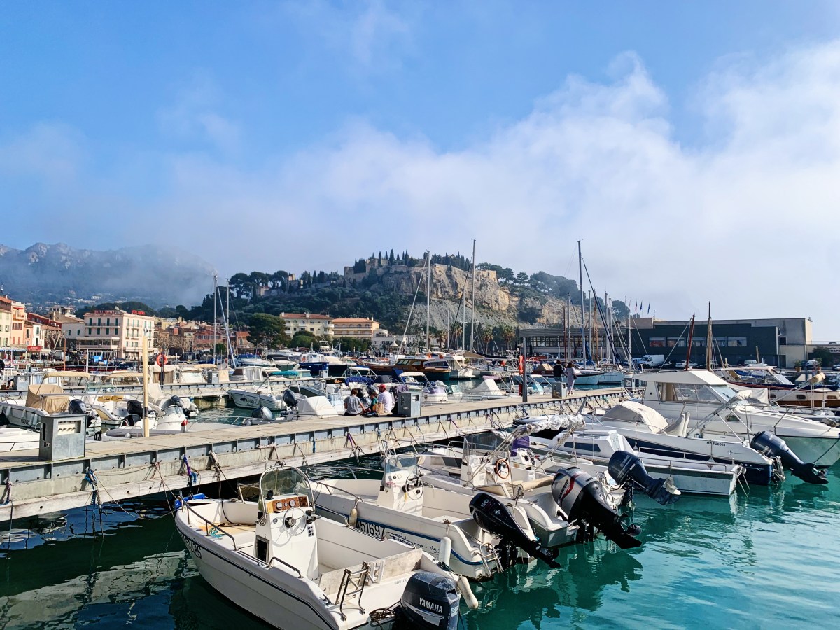Day Trip to Cassis – Baguettes and Bicyclettes