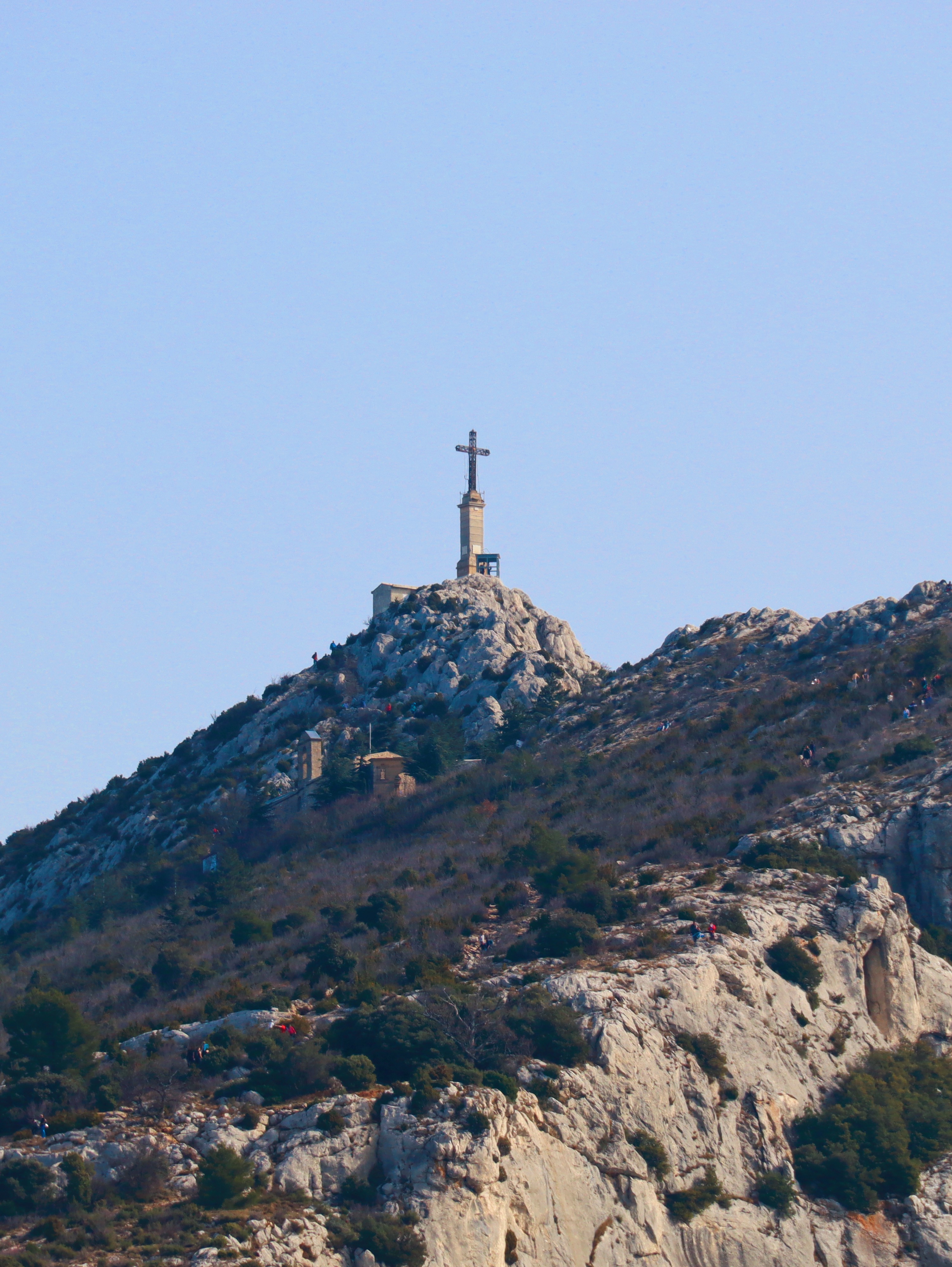 Hiking Montagne Sainte-Victoire in Provence – Baguettes and Bicyclettes