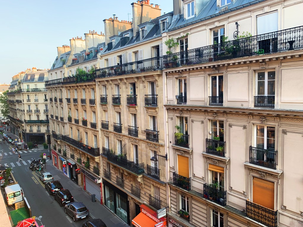 Apartment Hunting in Paris Struggles – Baguettes and Bicyclettes